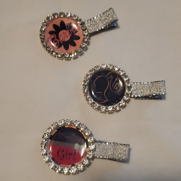 Yogi & Cecil's Boutique | Accessories | New Barbie Sparkly Clippy Trio ...